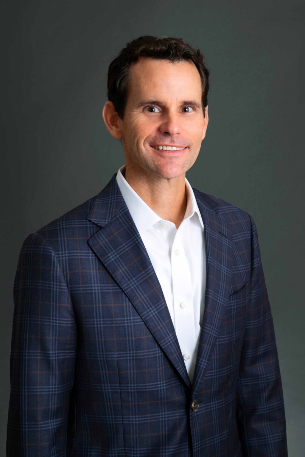 Corporate Realty Welcomes Joe Gorman as Longtime Broker Bennett Davis ...